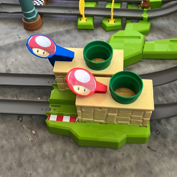 mario cart | Toys | Nwot Mario Cart Ultra Rare Track Will Come Taken ...